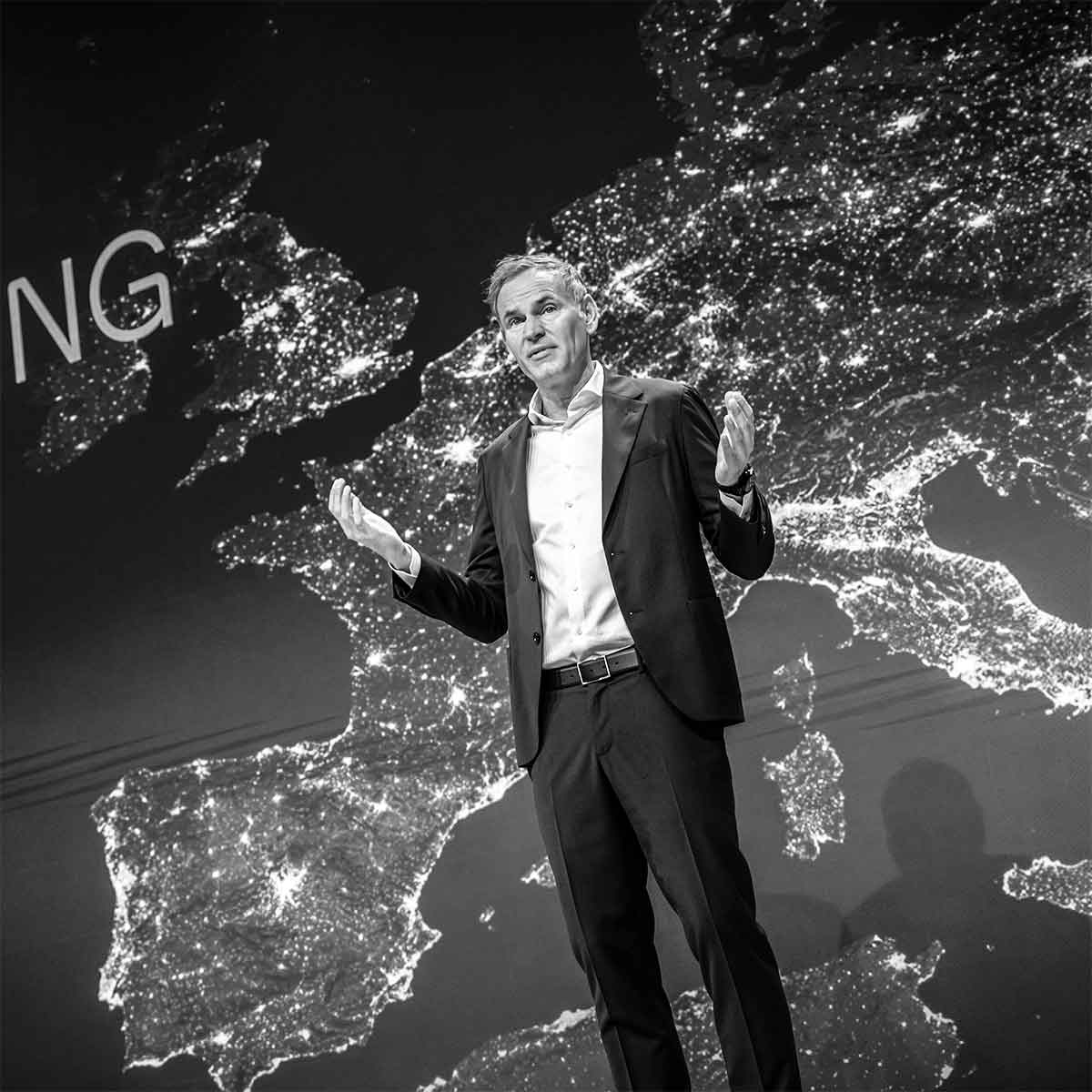 CEO.Table: das Executive Briefing Nr. 1 • Table.Briefings